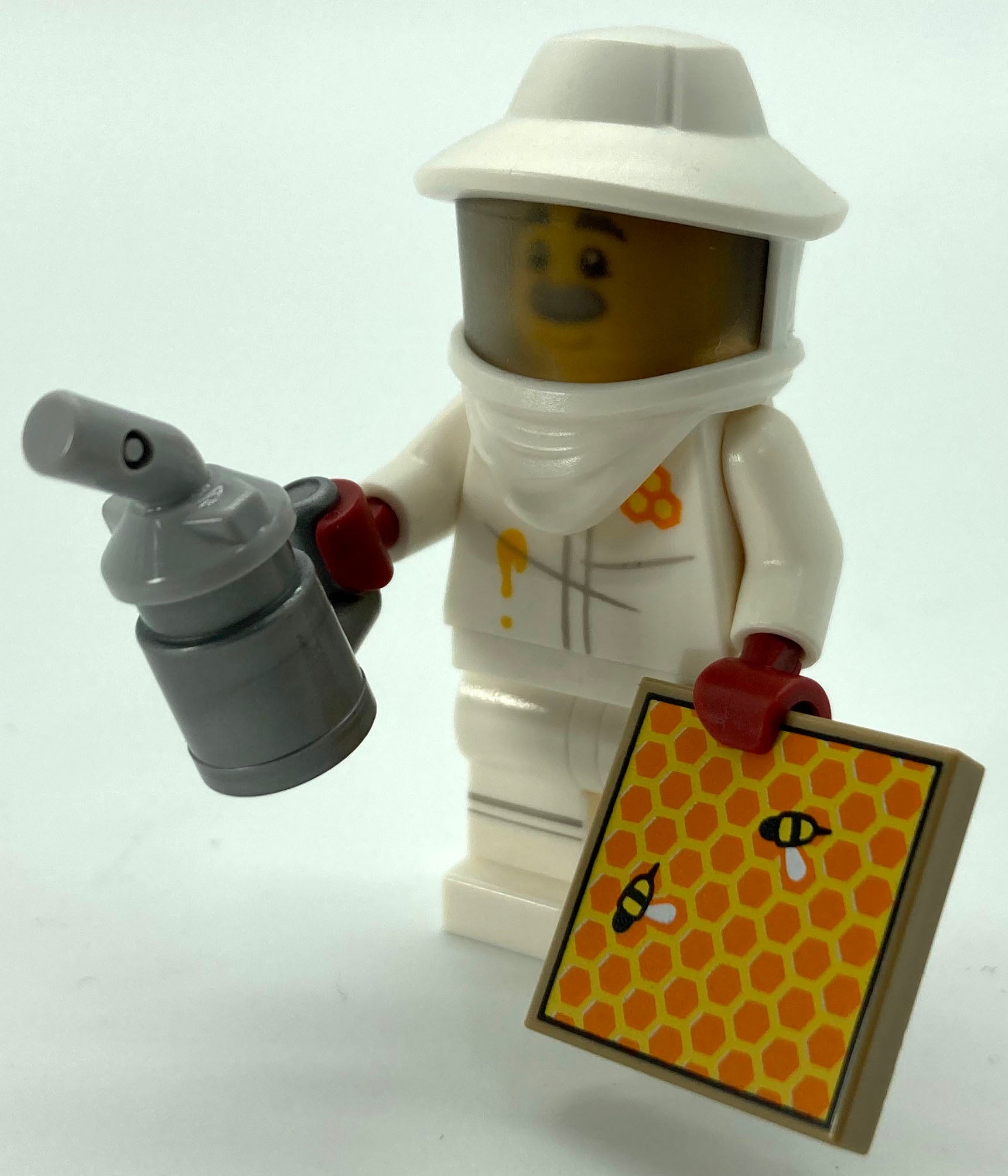Series 21 - Beekeeper – Bricks & Minifigs Littleton
